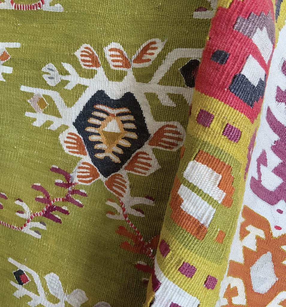 Srpska kruna, svekrvin jezik, đulovi i ostali ćilimi - Vreme