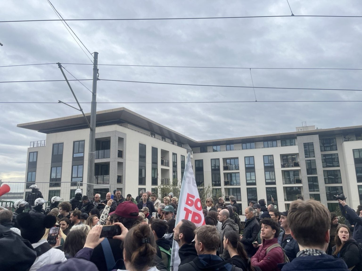 New blockade of the Old Sava Bridge: "You will not scare us, we will ...