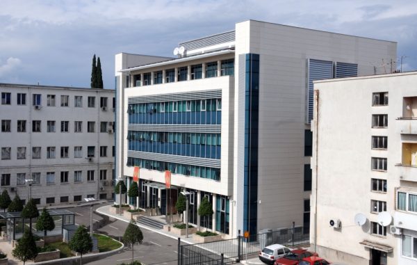 Knives, protests, arrests: Montenegro introduces visas for Turks - Vreme