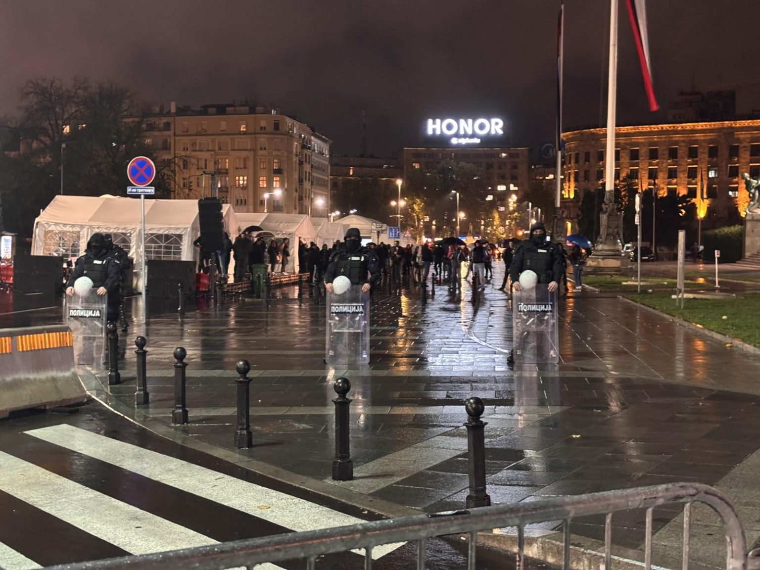 "Čuvari partije": KRIK objavio najistaknutija imena "Ćacilenda" - Vreme