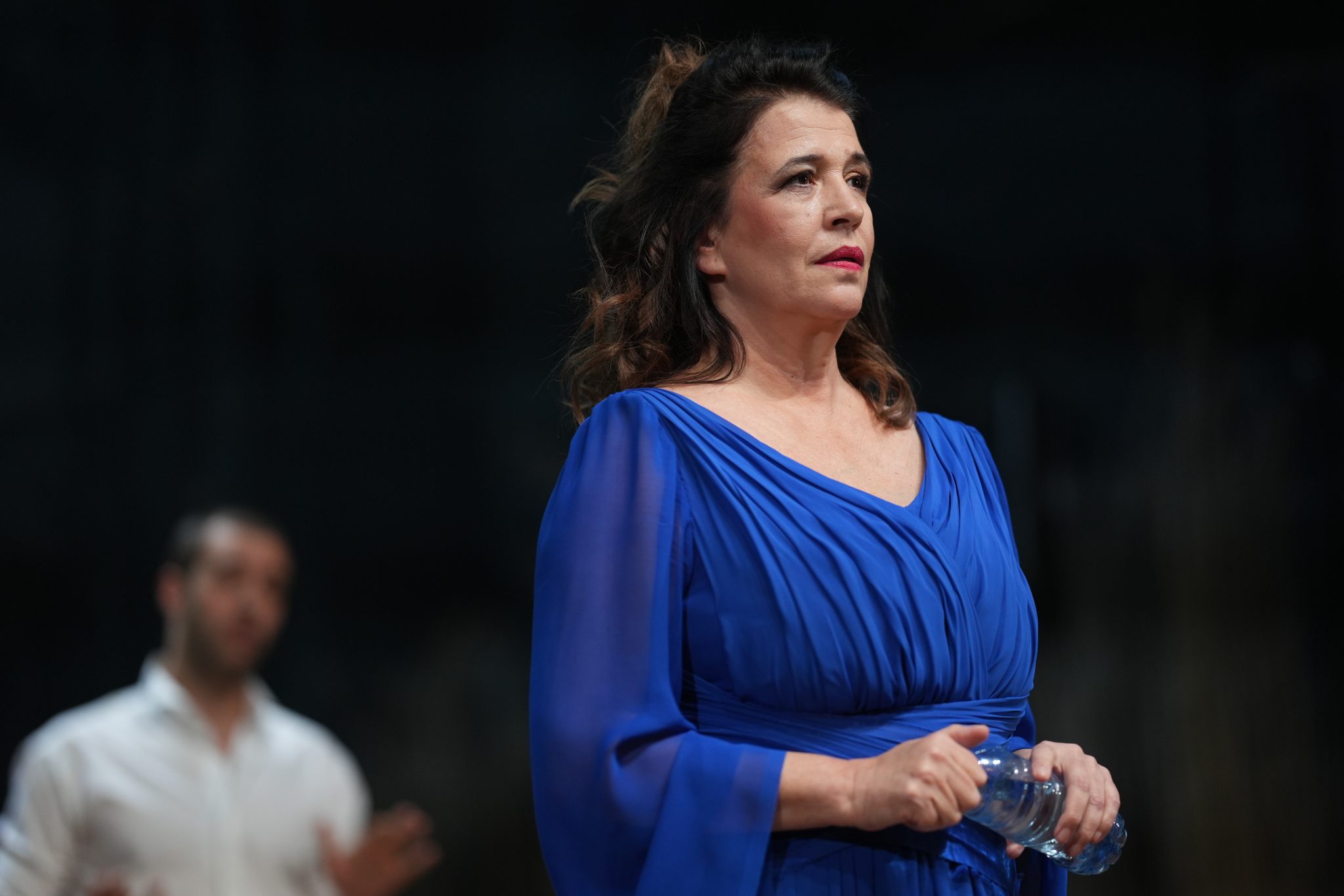 National Theater: Warning due to inflammable reed before the premiere ...