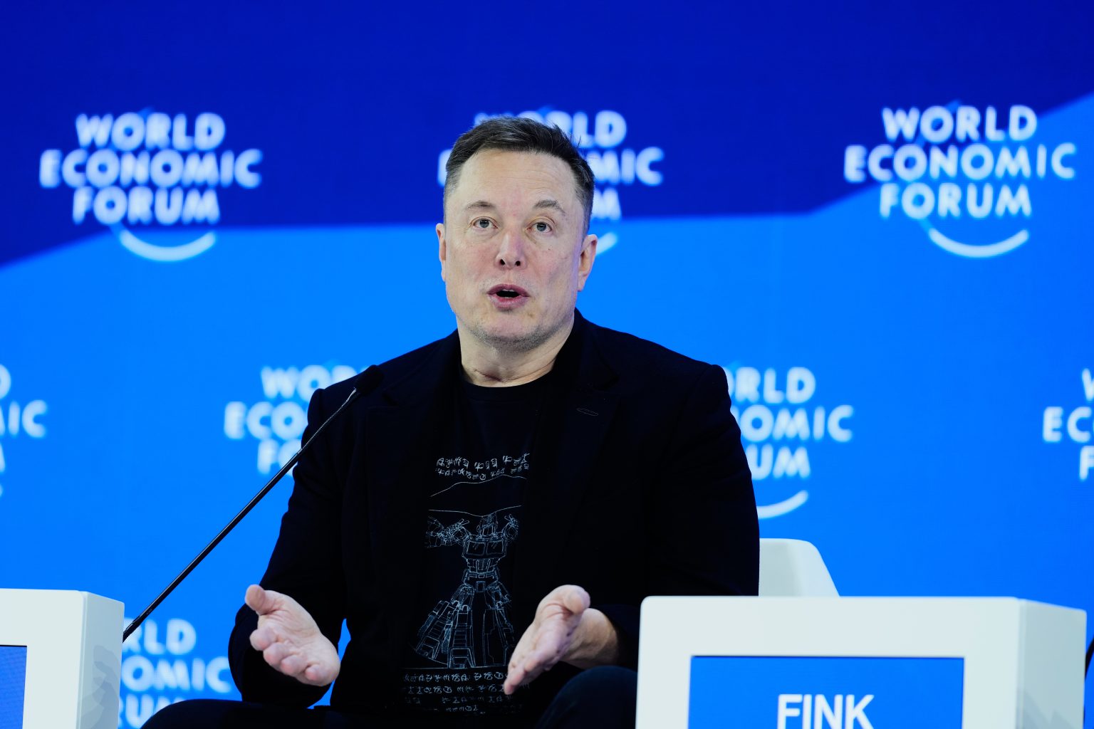 Ilon Mask: Amerika će bankrotirati bez veštačke inteligencije i robota ...